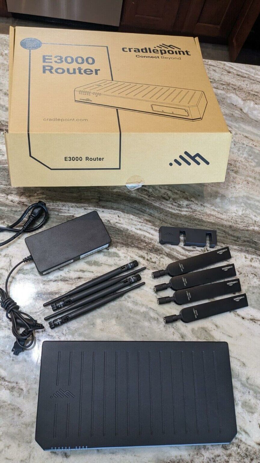 Cradlepoint E3000 For High-Performance Networking